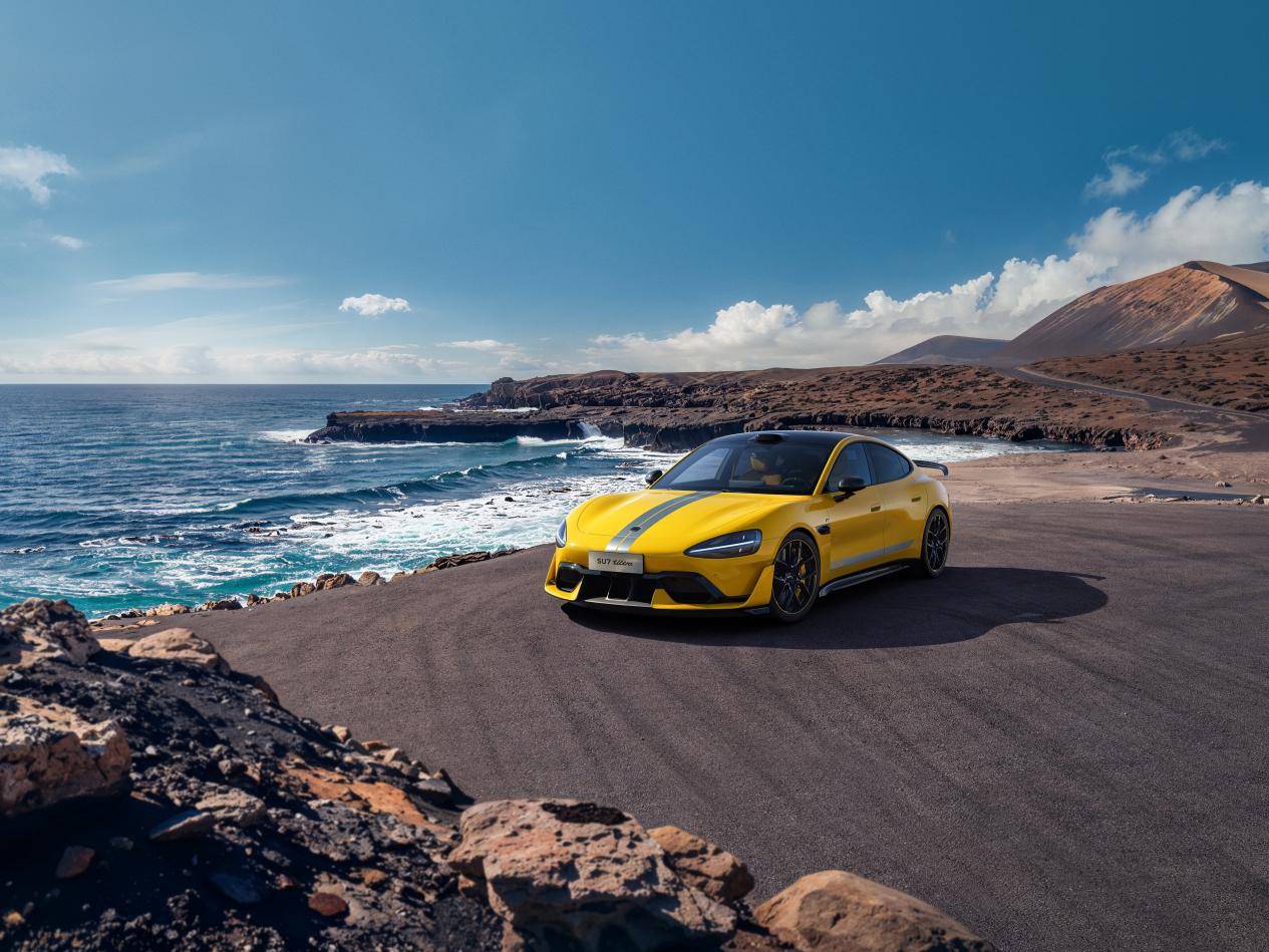 预售价81.49万元！小米SU7 Ultra卖爆了！仅10分钟小订量突破3680台_性能_制动_运动