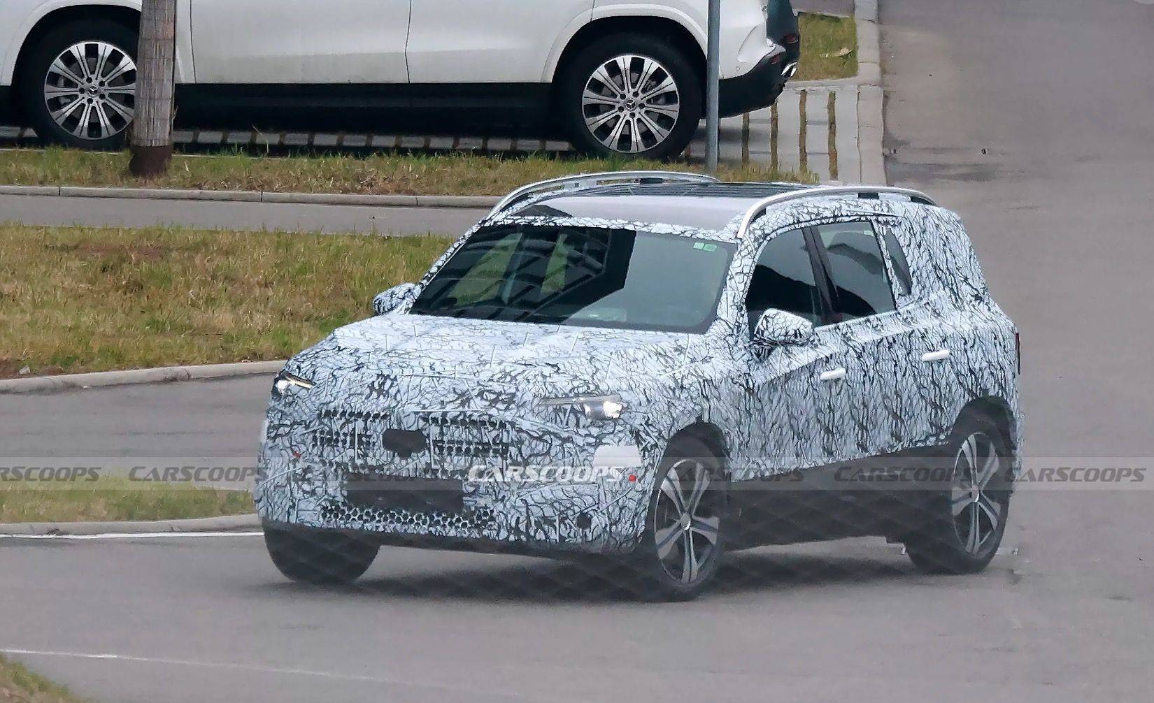 奔驰GLB大改款2026年将至，纯电轻混双版本谍照抢鲜看！_搜狐汽车_搜狐网