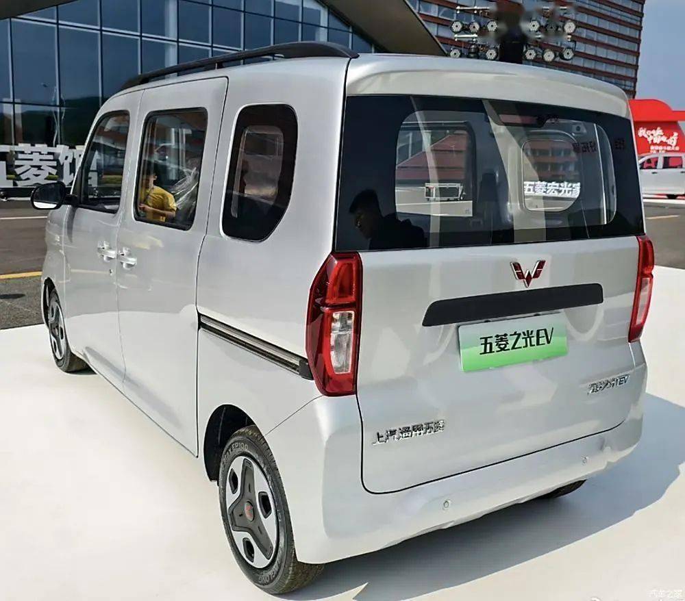 五菱之光EV：纯电微面新选择，空间拓展性超强来袭！_搜狐汽车_搜狐网