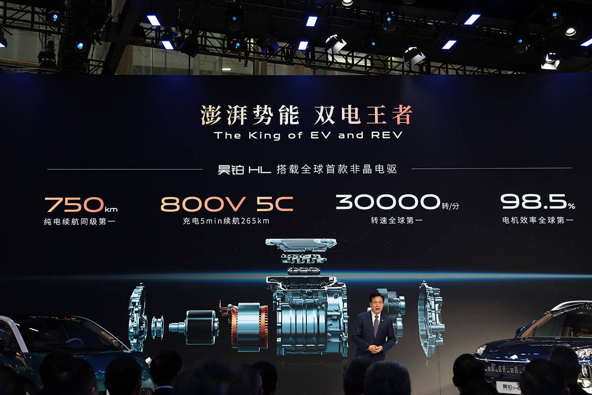 昊铂全新中大型SUV HL来袭，3月预售，能否撼动问界M8、理想L8地位？_搜狐汽车_搜狐网