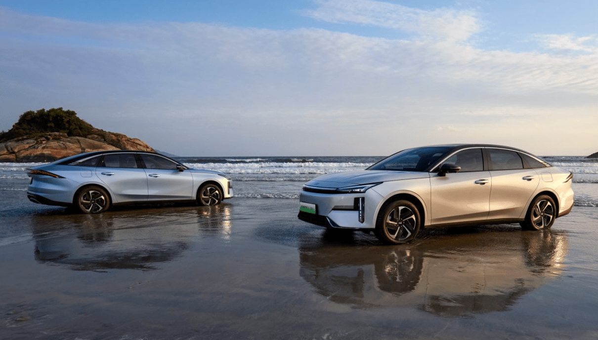 吉利银河L6 EMi预售开启，9.28万起享7重礼，综合续航超2000km_搜狐汽车_搜狐网