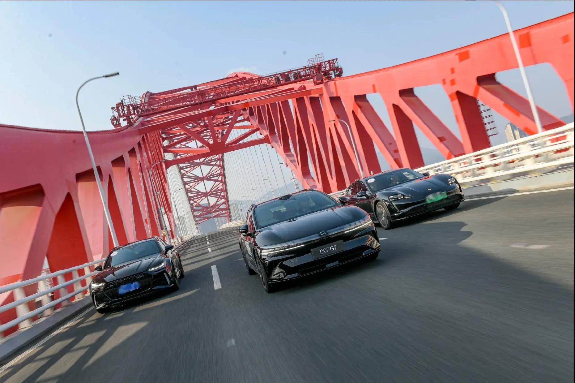 猎装造型，极氪全新车型007GT实车曝光！_搜狐汽车_搜狐网