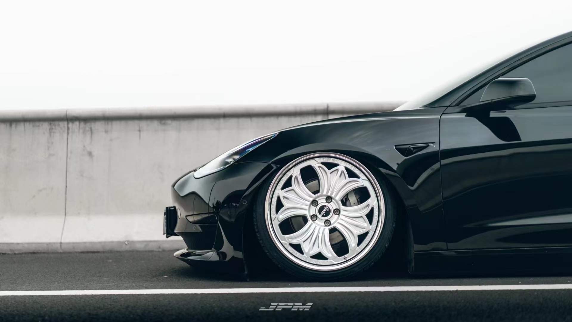 AIRBFT 气动避震，能为特斯拉 Model 3 重塑驾驶质感？_搜狐汽车_搜狐网