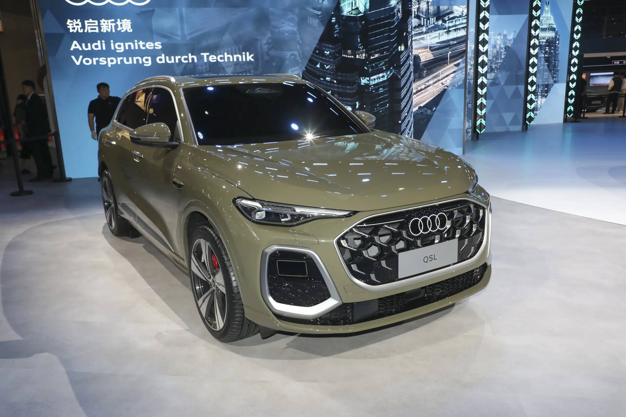 有增有减！新款奥迪Q5L配置信息曝光，起售价格或不变_搜狐汽车_搜狐网