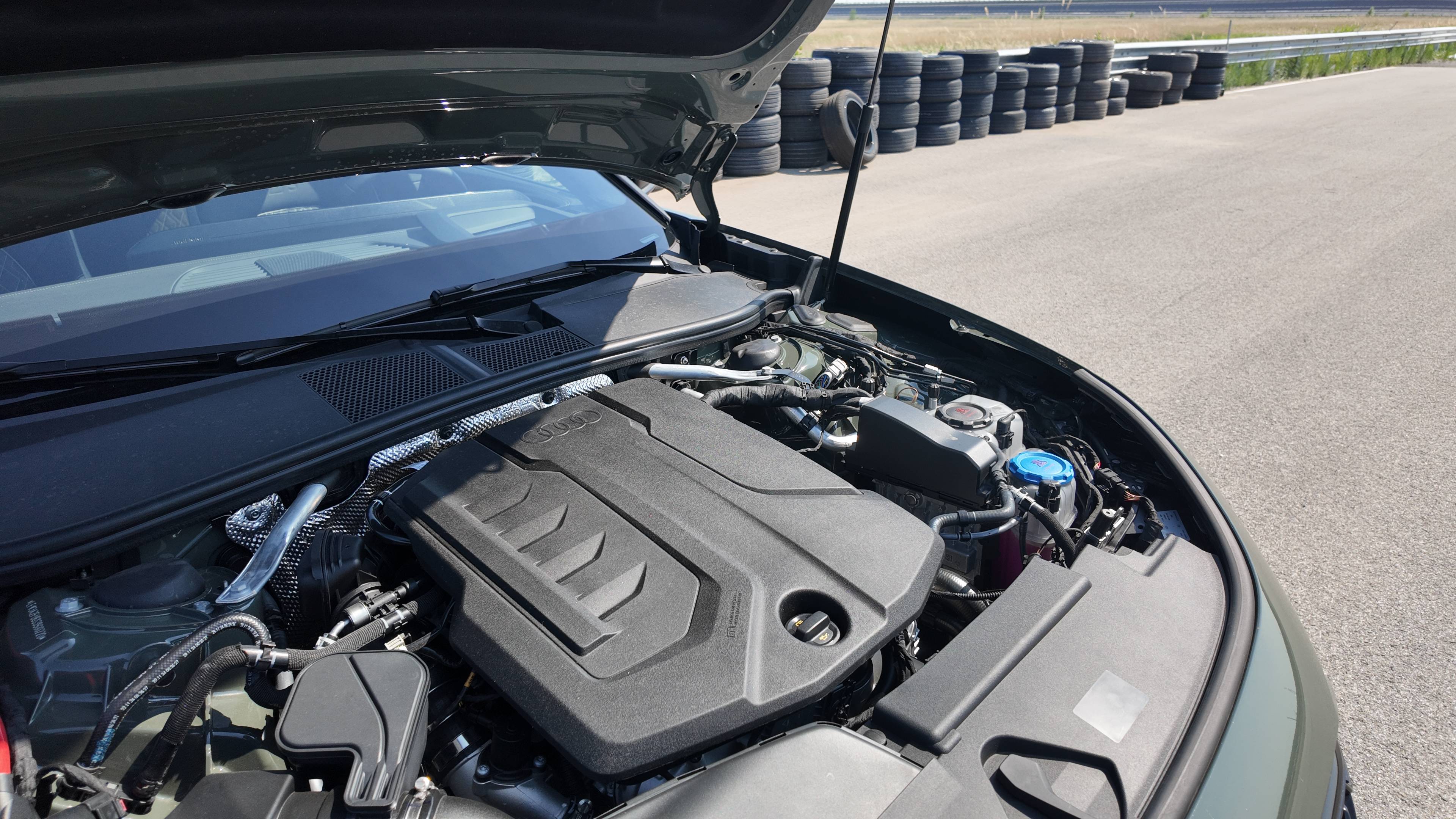 全新PPC平台/五代EA888加身 试驾一汽奥迪A5L_搜狐汽车_搜狐网