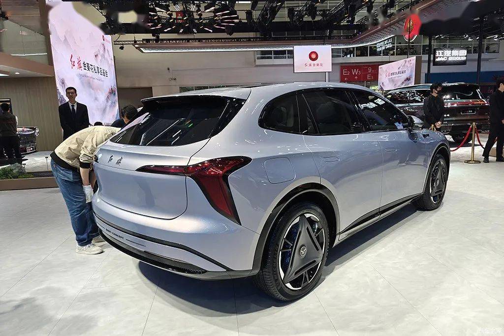 2024北京车展：红旗E007概念车首发亮相_搜狐汽车_搜狐网