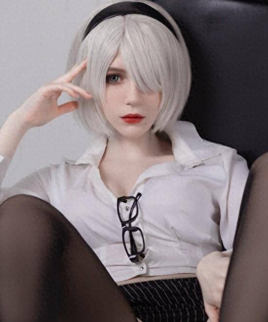 俄妹COS《尼尔》各色2B 黑丝OL装性感至极_姐姐_套装_白丝