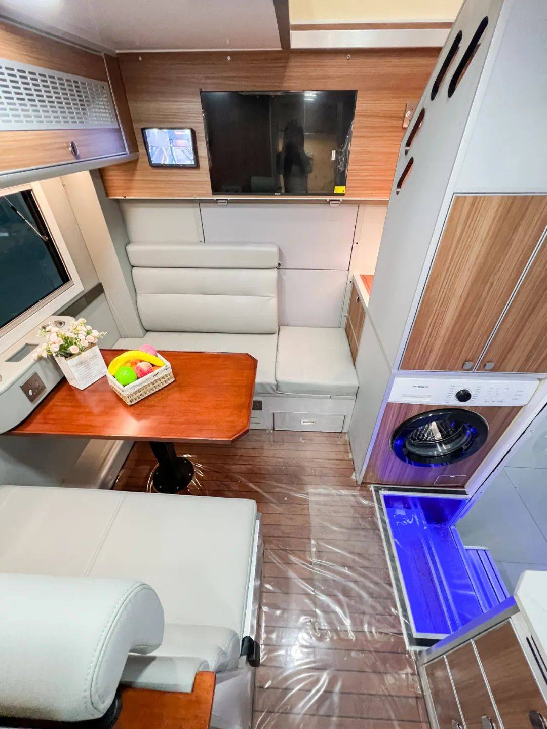 程力轩航 · 比亚迪T5DM升顶房车 6座布局 自带360°观景“阁楼”_搜狐汽车_搜狐网