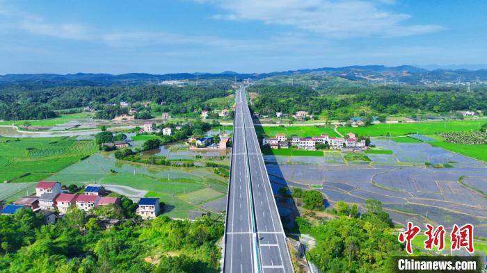 湖南首条数字高速路通车运营_永州_一体化_衡阳