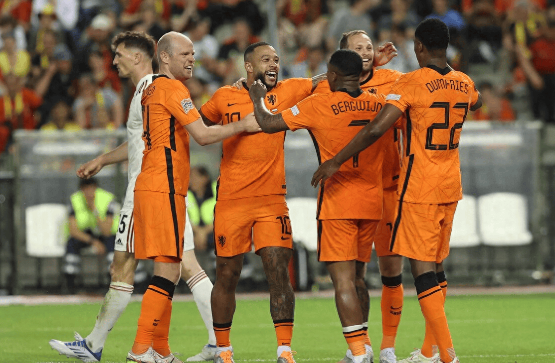 21点整，CCTV5直播！波兰VS荷兰4大看点，莱万欲洗雪9场不胜耻辱_德容_科曼_中场