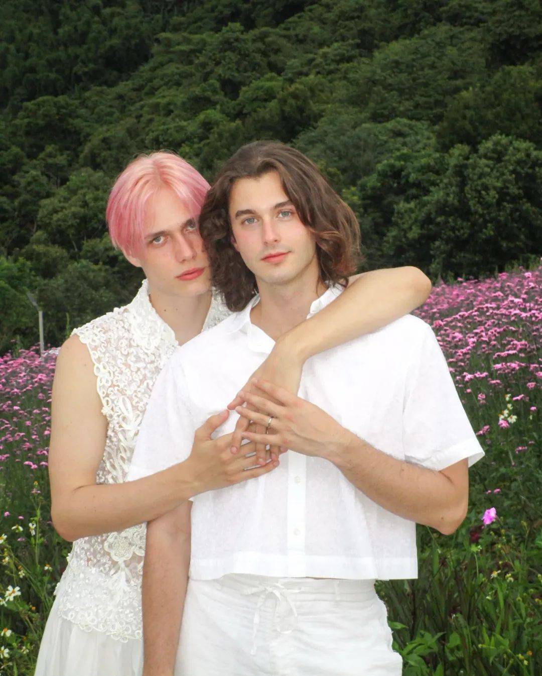 他们决定明年完婚，共谱人生新篇章_Lenny_Thomas_Rossier