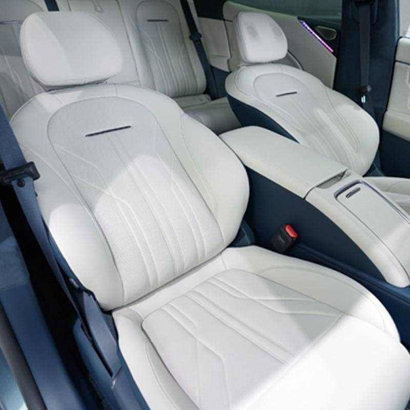 颜值与科技的双重盛宴：极氪007 vs 智己L6，谁更时尚与智能？_搜狐汽车_搜狐网