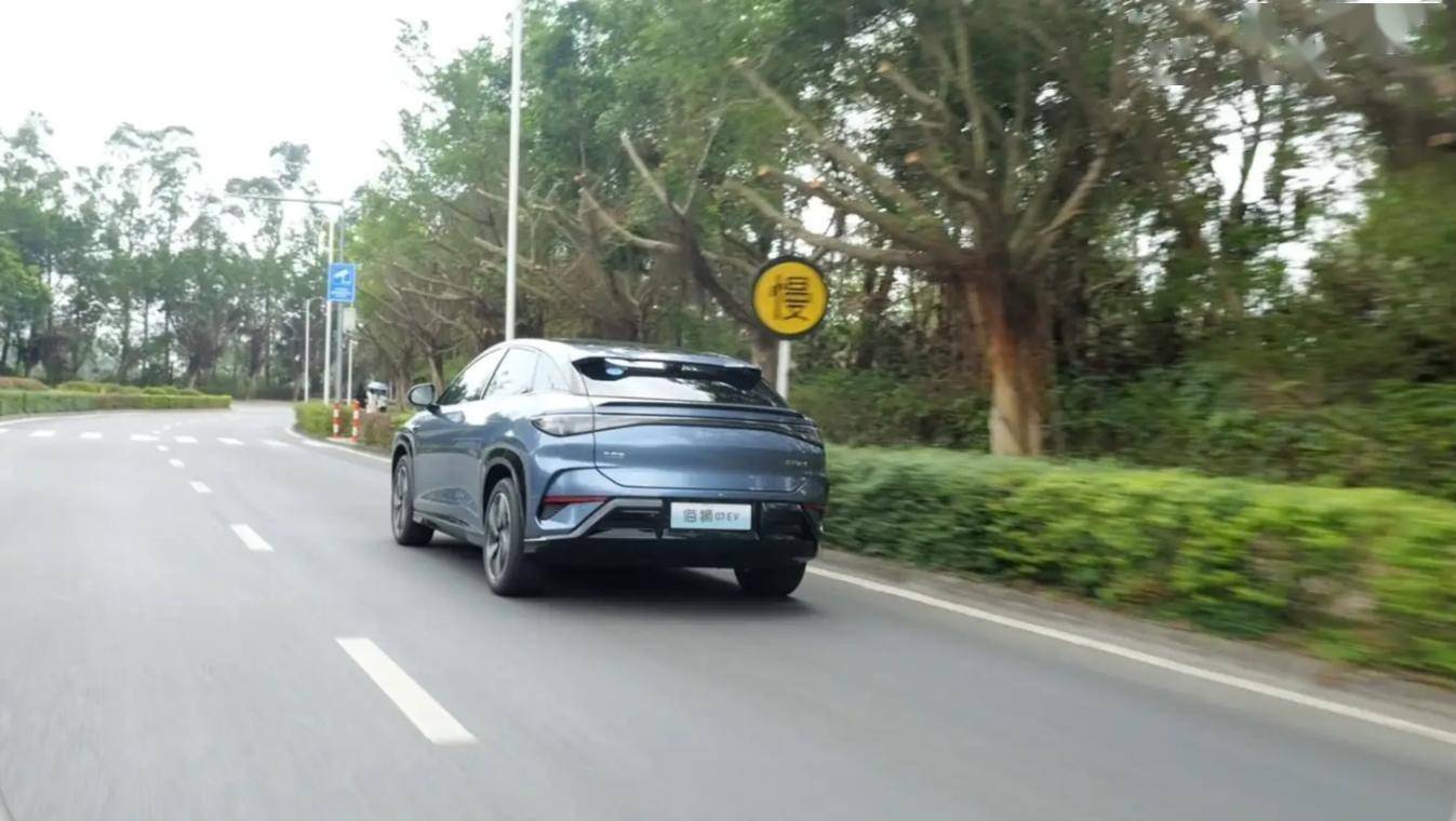 比亚迪海狮07EV续航奇迹：极限挑战710km，家用纯电SUV新标杆_搜狐汽车_搜狐网