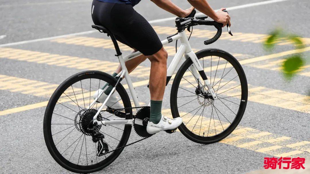 “专业”调性下所打造的公路车 3998元的Vook One物超所值_搜狐汽车_搜狐网