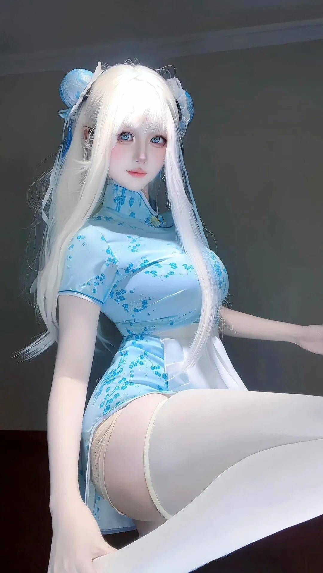 中华娘COS，白丝丰满甜妹子，这完美的腰臀比真的太绝了_濑户_来自_支持