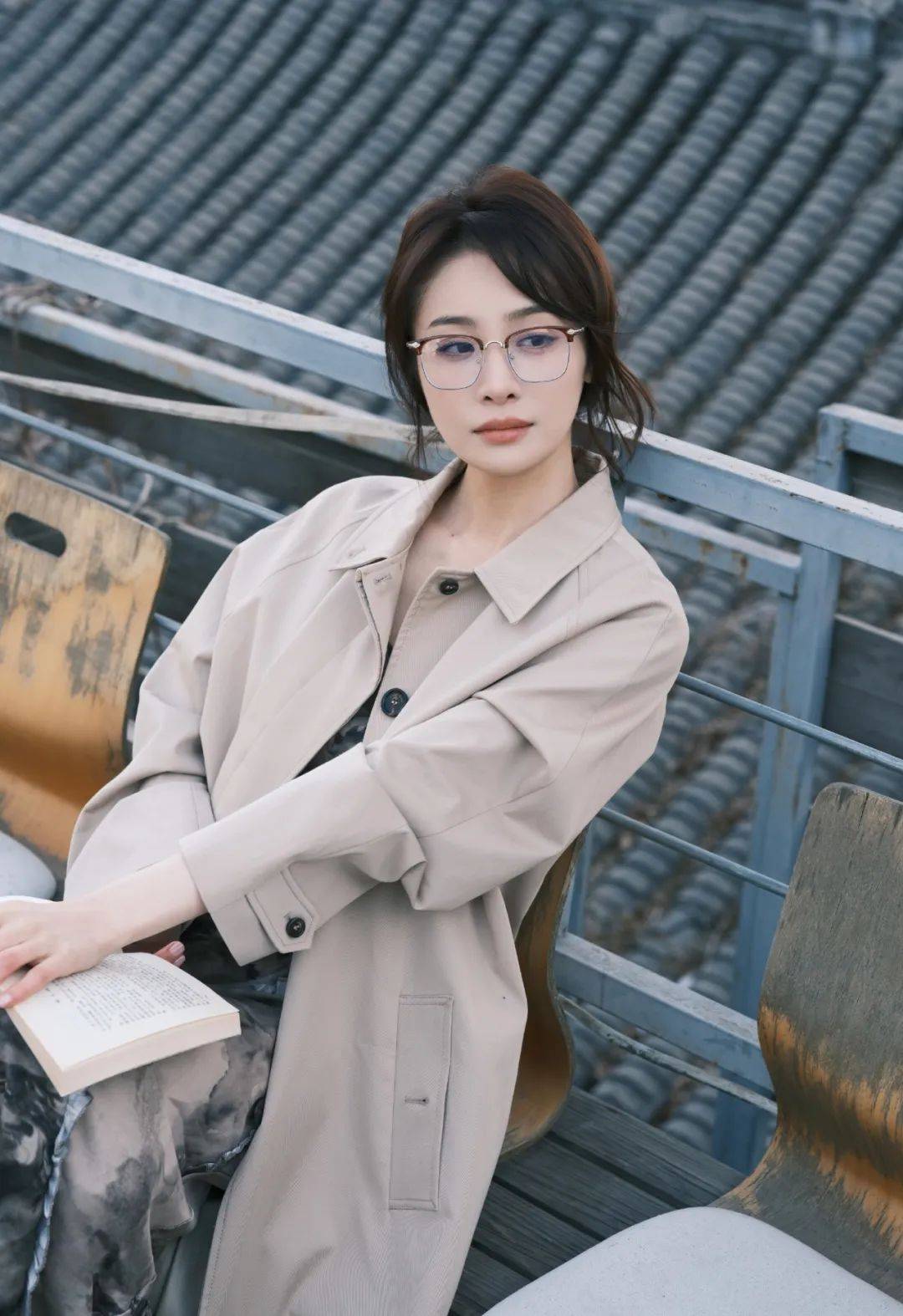 杨幂眼镜一戴，超绝高智姐感控我！ -6parkbbs.com