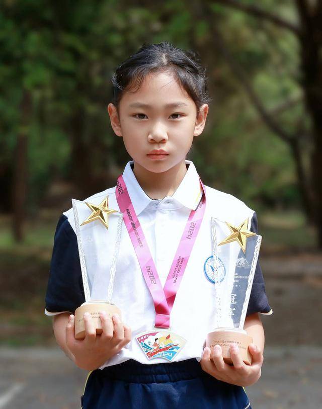 9岁成都小女生获全国青少年皮划艇U9联赛年度总冠军_比赛_陈香蔼_赛事