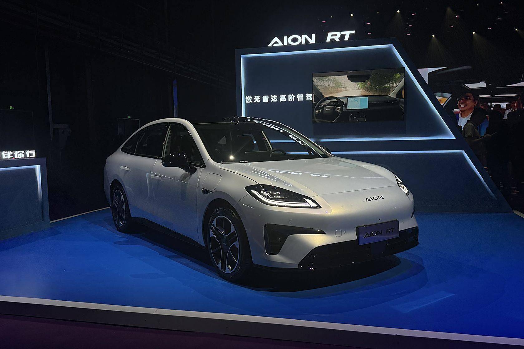 埃安AION RT正式上市，售价11.98万起，能否挑战小鹏MONA M03的市场地位？_搜狐汽车_搜狐网