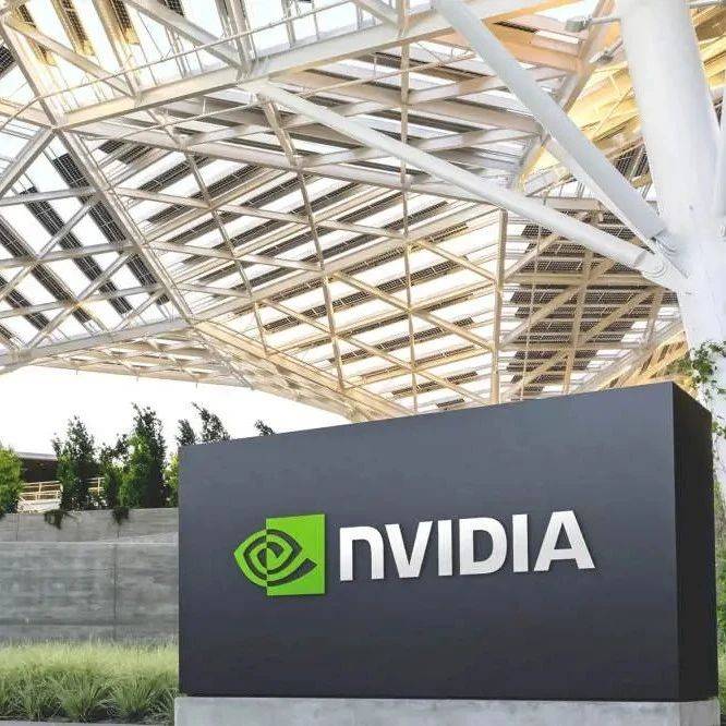 凌晨，英伟达重磅发布_预期_指引_业绩