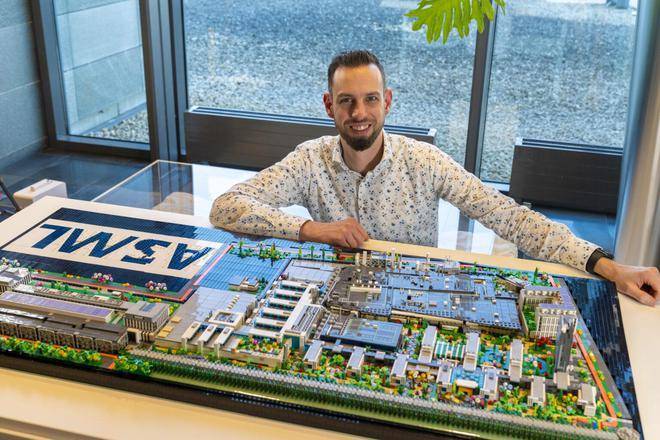 ASML上线TWINSCAN EXE:5000乐高版，光刻机迷的收藏新宠？_模型_Lenssen_制造