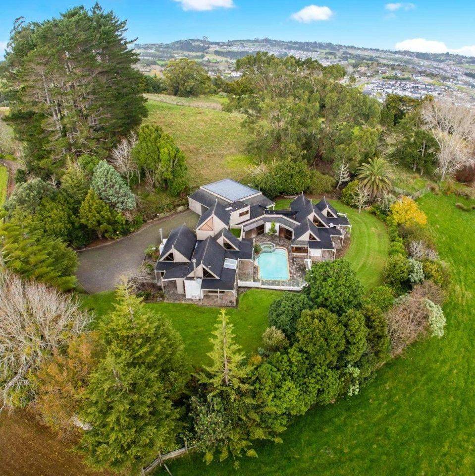 东南区 | Flat Bush 4房 4.3571公顷稀世宝地，俯瞰奥克兰璀璨风光，打造专属梦想家园，机遇难逢，不容错过_住宅_Manukau ...