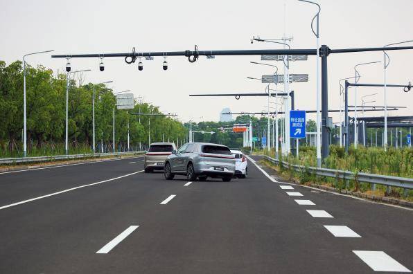 理想L6荣膺2024版C-NCAP五星评价，安全性能全面领跑新规程测试_搜狐汽车_搜狐网