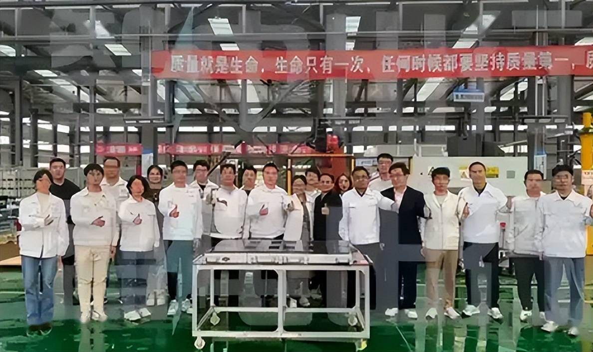 红旗P301插混中型SUV来袭，2026年上市能否领跑混动市场？_搜狐汽车_搜狐网