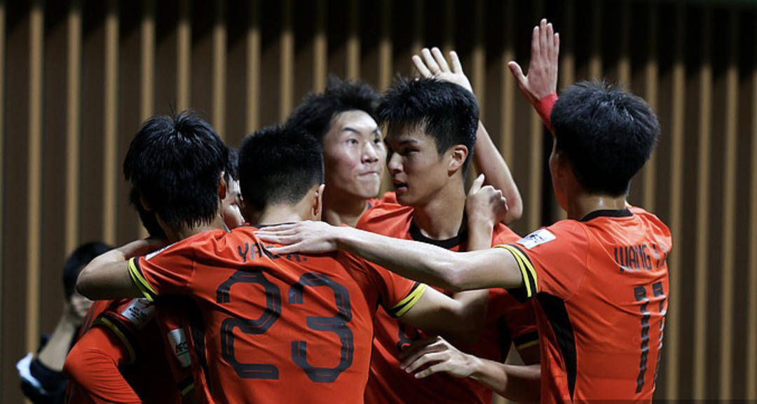 U20亚洲杯：国青5-2轻取吉尔吉斯斯坦 携手澳大利亚提前一轮晋级_比赛_中国_比分