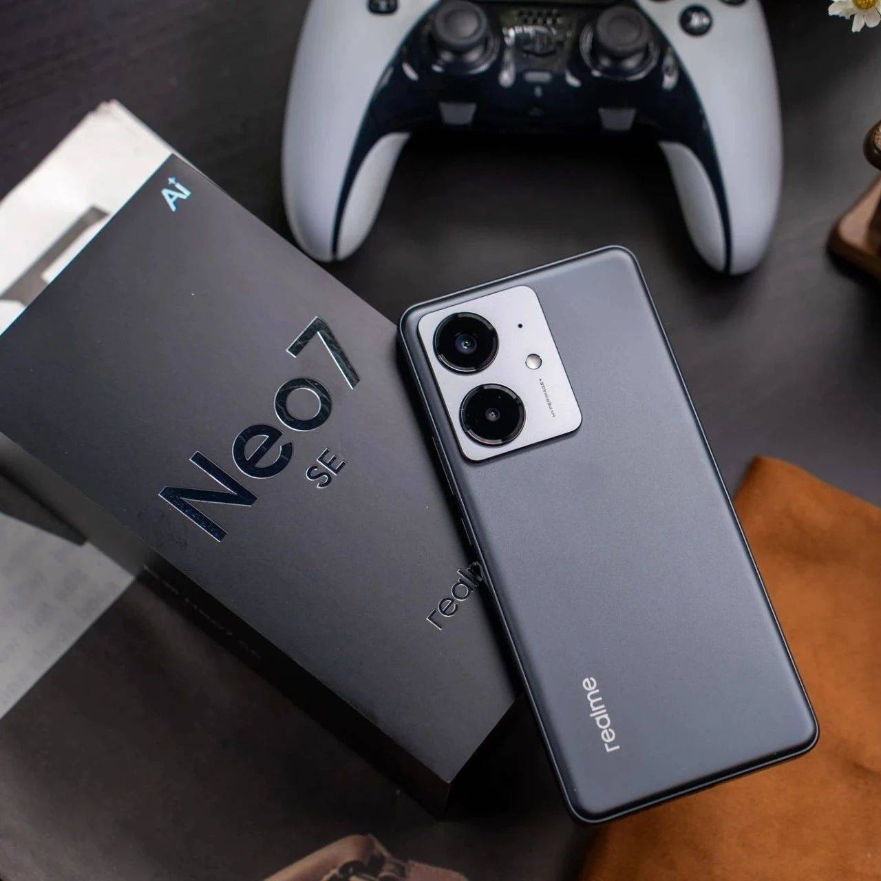 2000元内的真香神机——真我Neo7 SE上手体验_测试_原神_散热