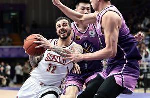 CBA常规赛| 第36轮！北京控股主场129比127战胜浙江稠州金租_约克_进攻_中国