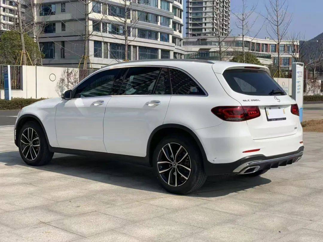 2022年 奔驰GLC 260L 2.0T 精品车况_搜狐汽车_搜狐网