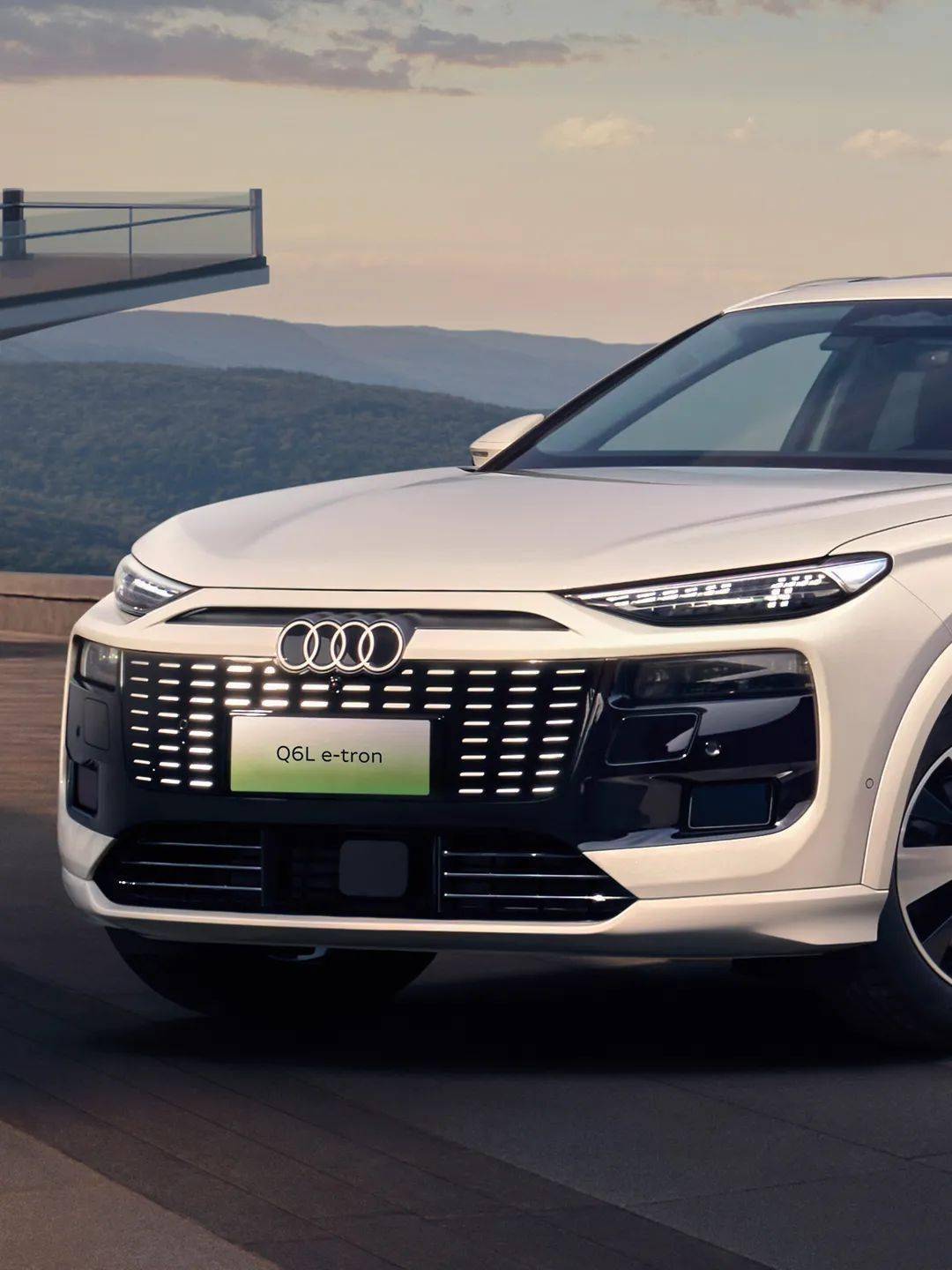 最高续航 765 公里，奥迪 Q6L e-tron 纯电中型 SUV 即将预售_搜狐汽车_搜狐网