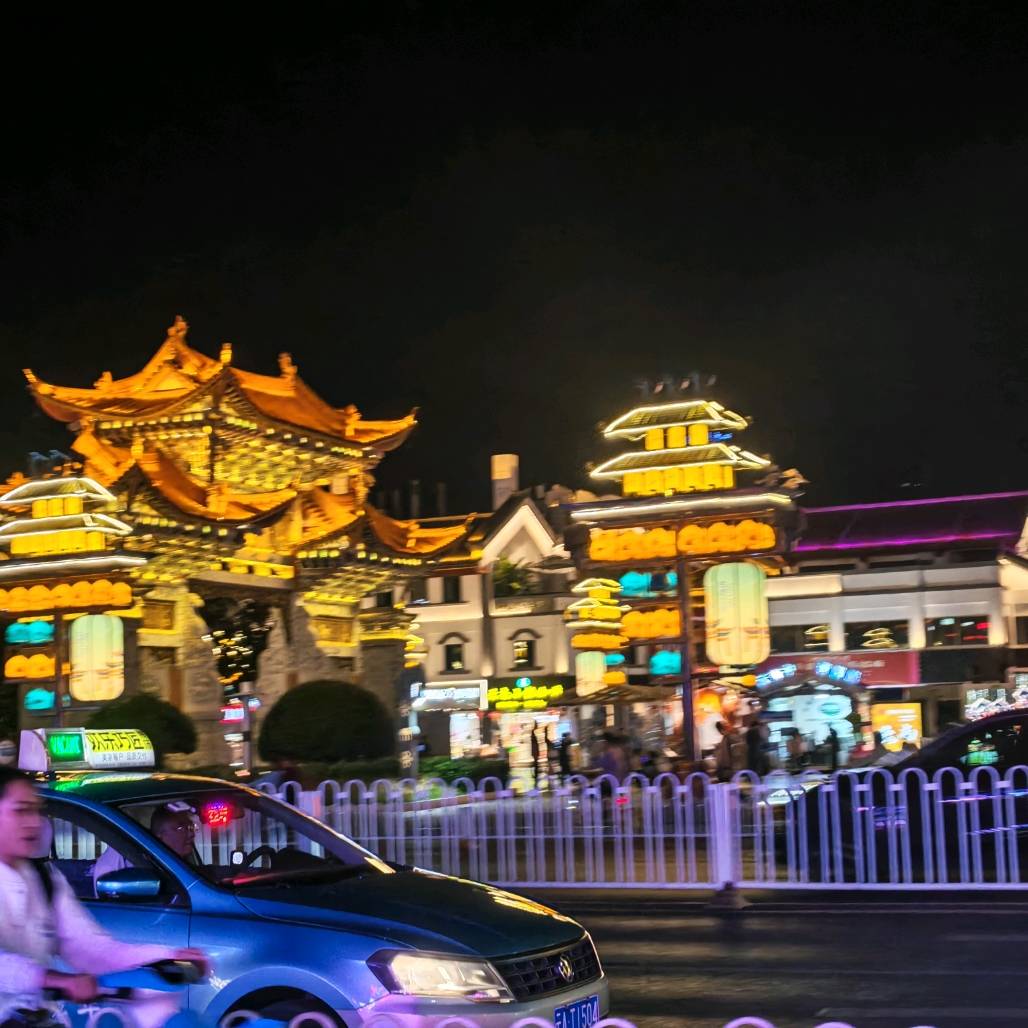 广厦首夺CBA总冠军！本土奇兵关键3分，4-2力克北京，周琦空砍_胡金秋_浙江_福建