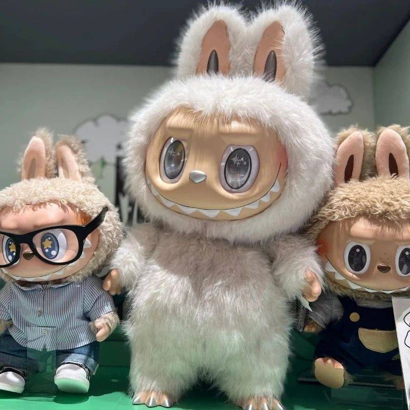 108万买个玩偶？LABUBU爆火的数据真相：盲盒经济是治愈还是新焦虑？_玛特_系列_泡泡