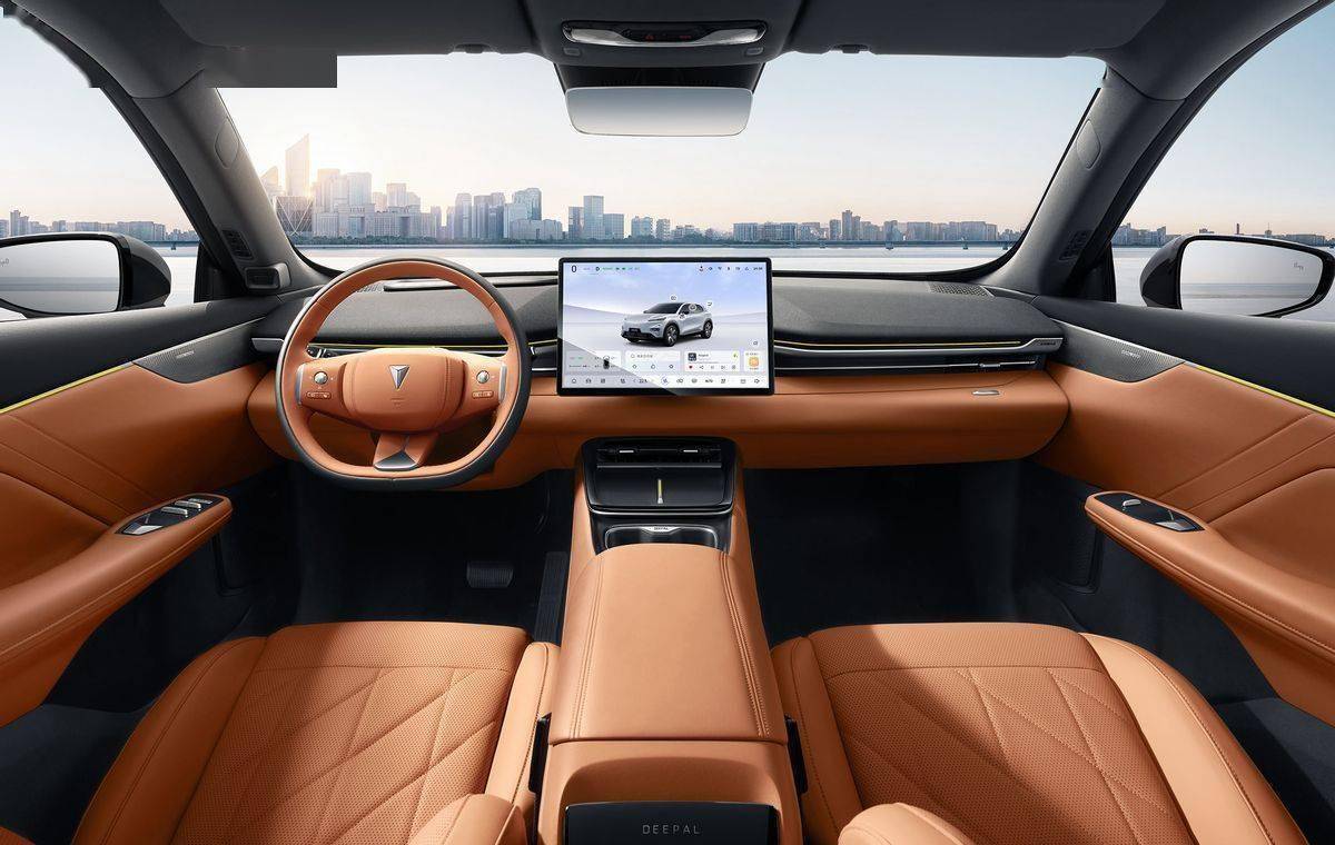 深蓝S05长续航版上市，CLTC续航620km，3C超充加持，售价12.99万元起_搜狐汽车_搜狐网