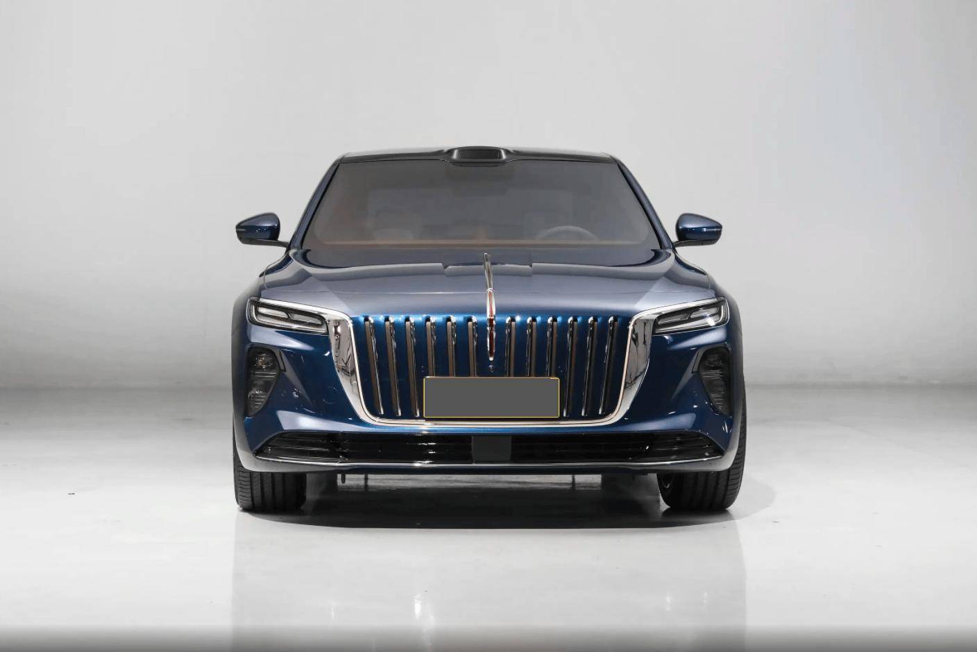 红旗H9 PHEV亮相：经典外观融合创新科技，内饰豪华再升级_搜狐汽车_搜狐网