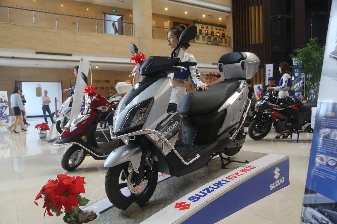 UY NO.1丨济南铃木UY125缘何成为生活小踏板的“绝对王者”_搜狐汽车_搜狐网