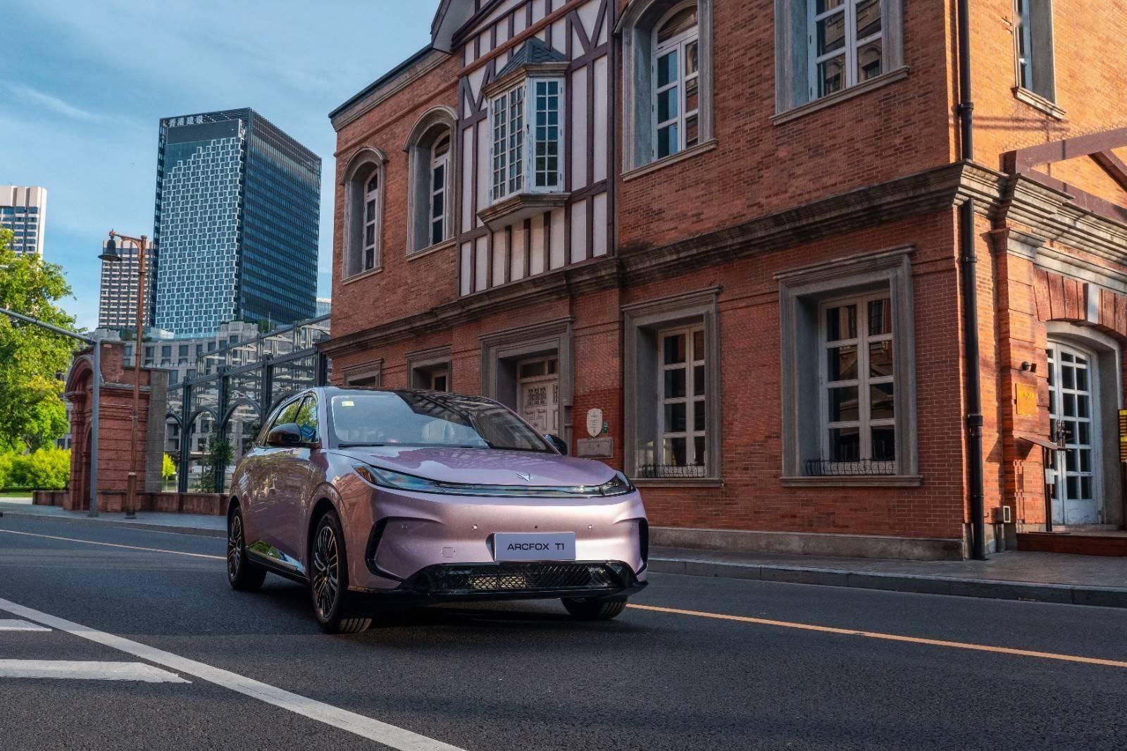 极狐T1：空间健康双优胜，MG4智能虽强但家庭出行T1更安心_搜狐汽车_搜狐网