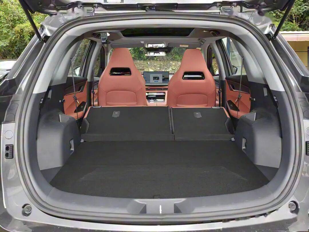 1.5T+爱信8AT，限时价9.19万起！“拳打”哈弗H6、“脚踢”吉利博越L行不行？_搜狐汽车_搜狐网