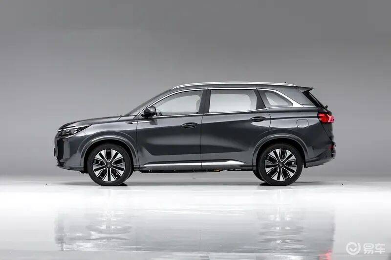 11.98万起！第三代蓝电E5 PLUS上市！230km纯电+豆包大模型直接拉满！_搜狐汽车_搜狐网