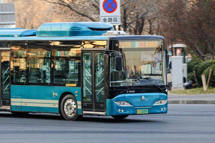 B63路，25年流动的泉城记忆（文末有惊喜）_调整_公交驾校_线路