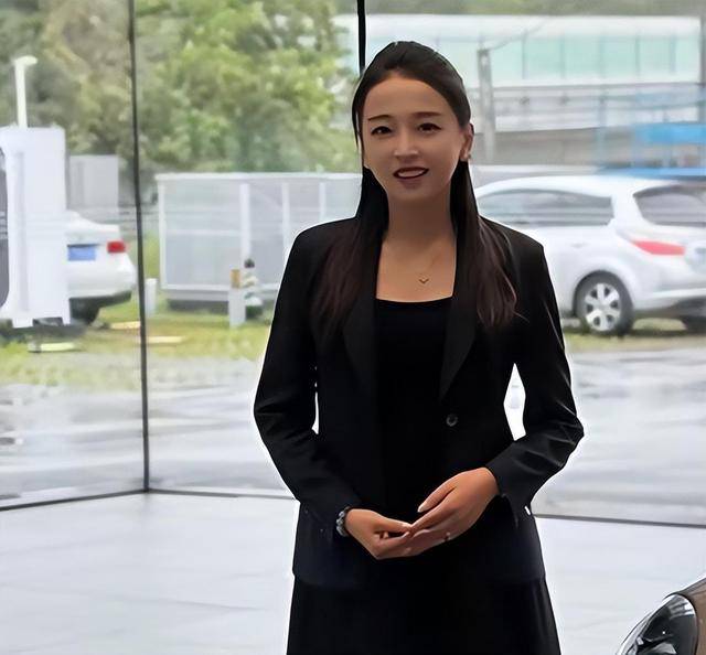 保时捷女销冠讲述“年销192台车”搜狐汽车搜狐网eos 2541